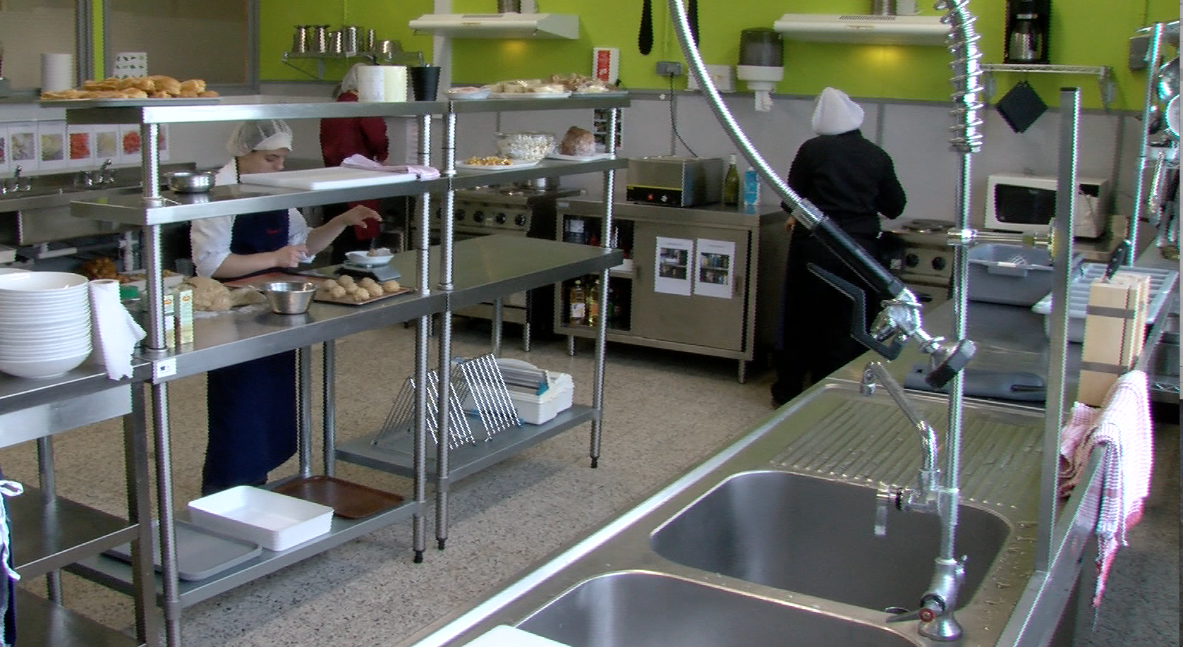 Un métier, commis de cuisine Un métier, commis de cuisine