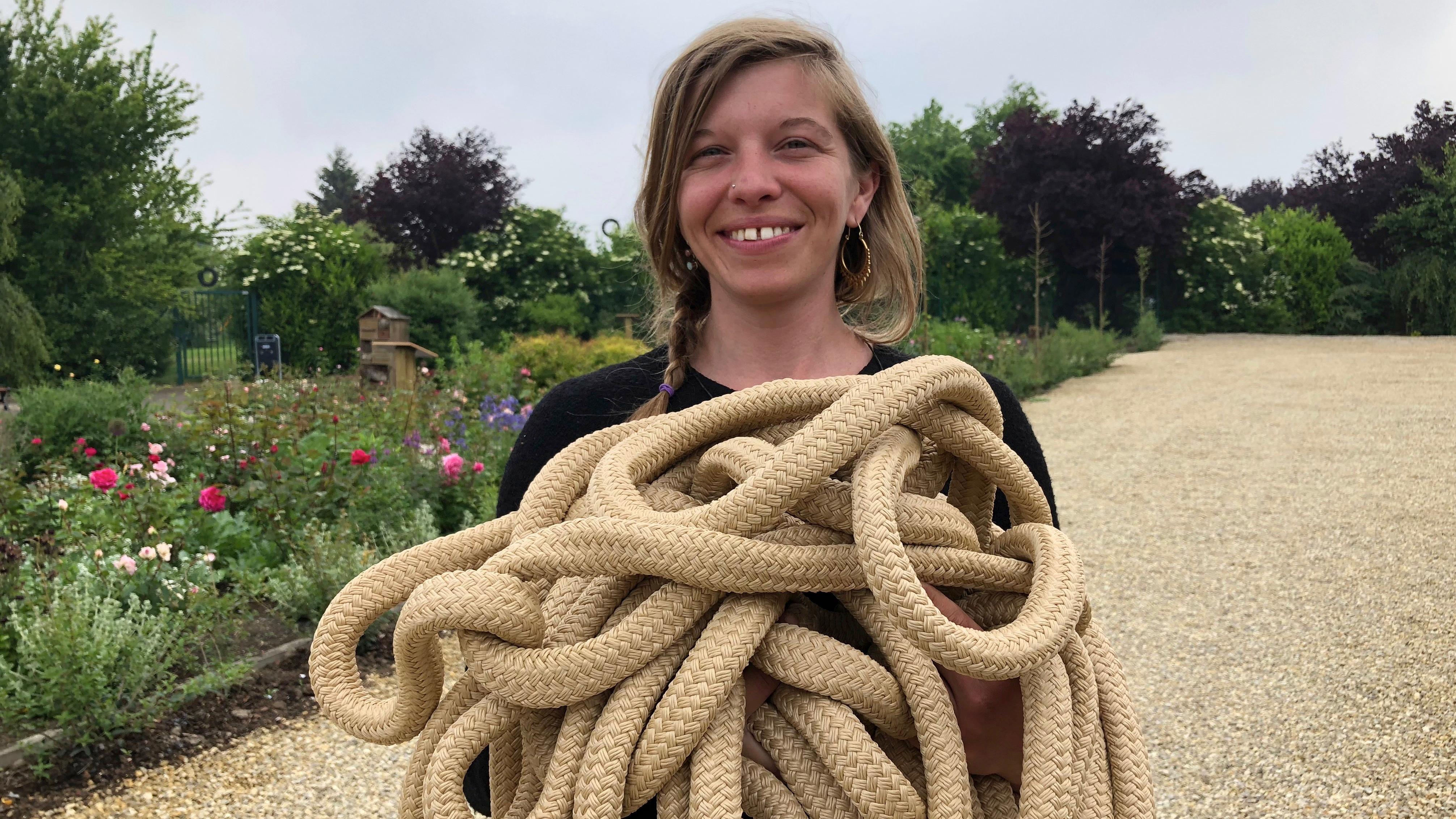 Coraline Drossart tisse des liens avec vous