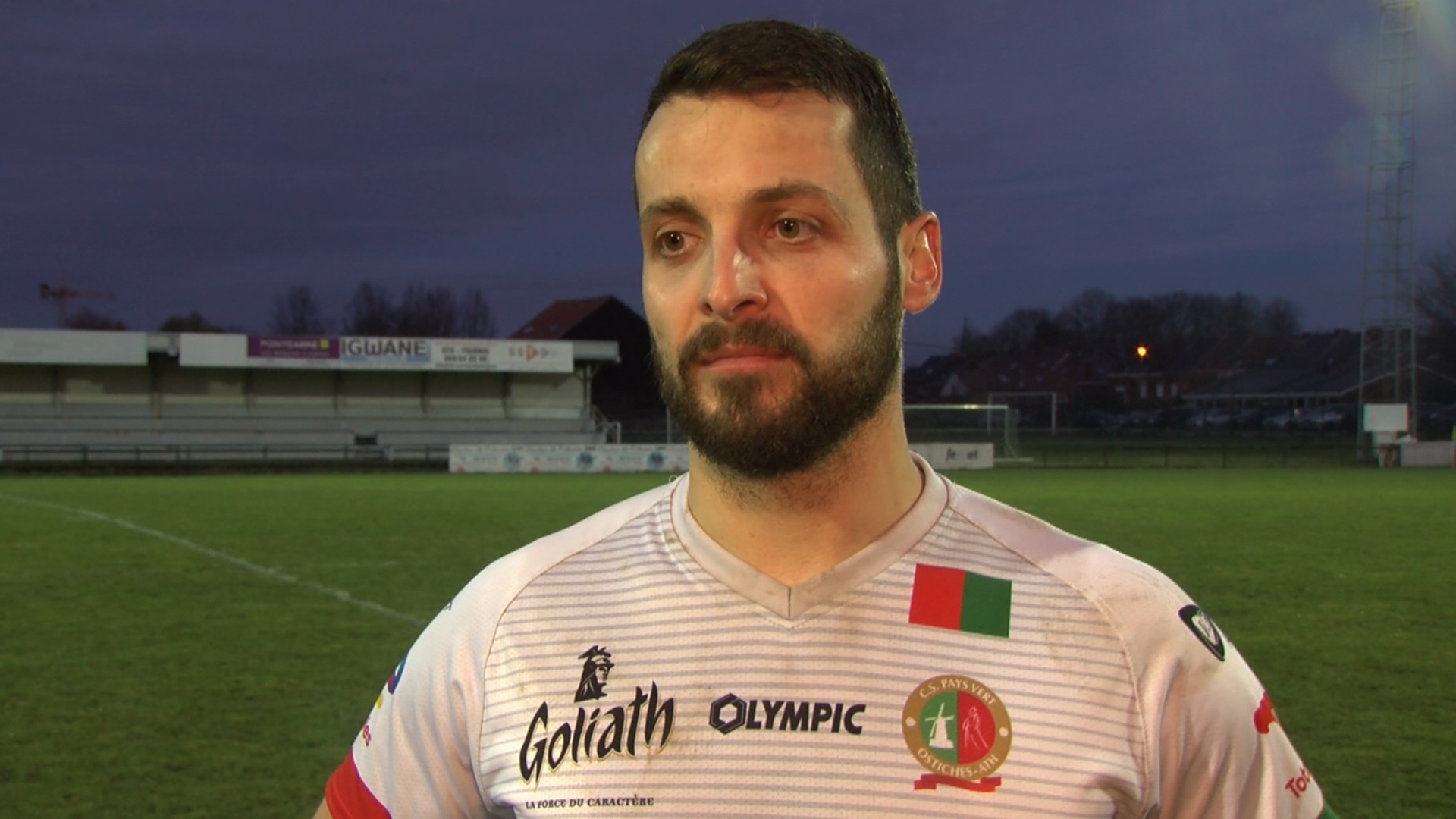 Sven Leleux, très heureux après le succès du Pays Vert face à Saint ...