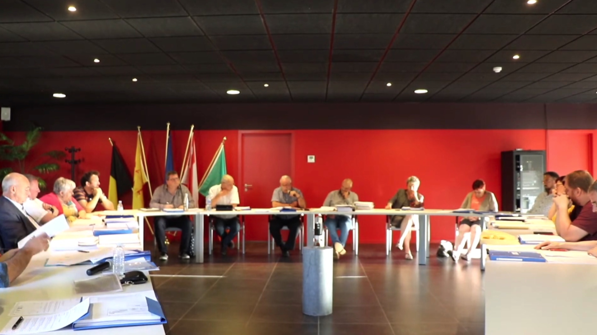 Une offre de poste en chargé de communication fait débat à Antoing