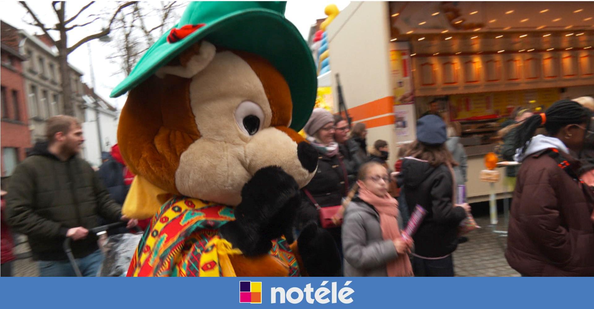 Foire d'hiver d'Ath : les enfants font leur carnaval