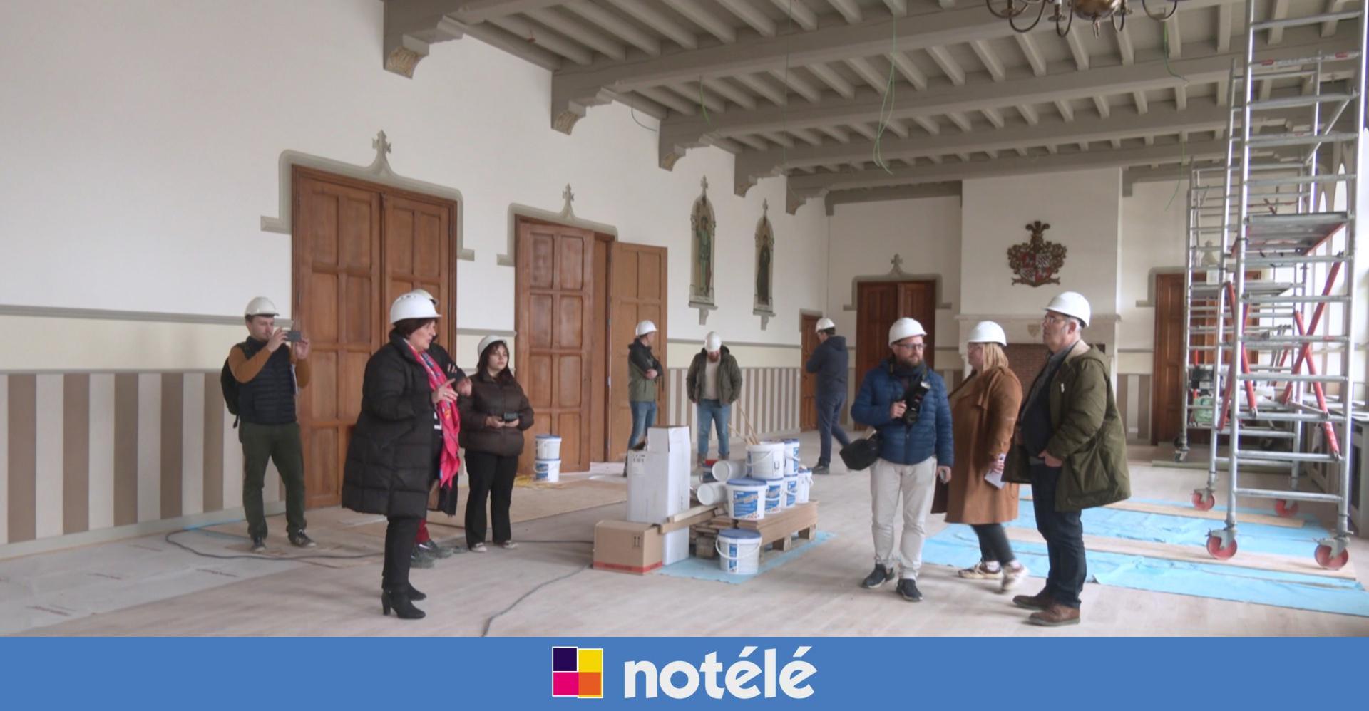 Visite du chantier de l'hôtel de ville de Mouscron : les mariés ...