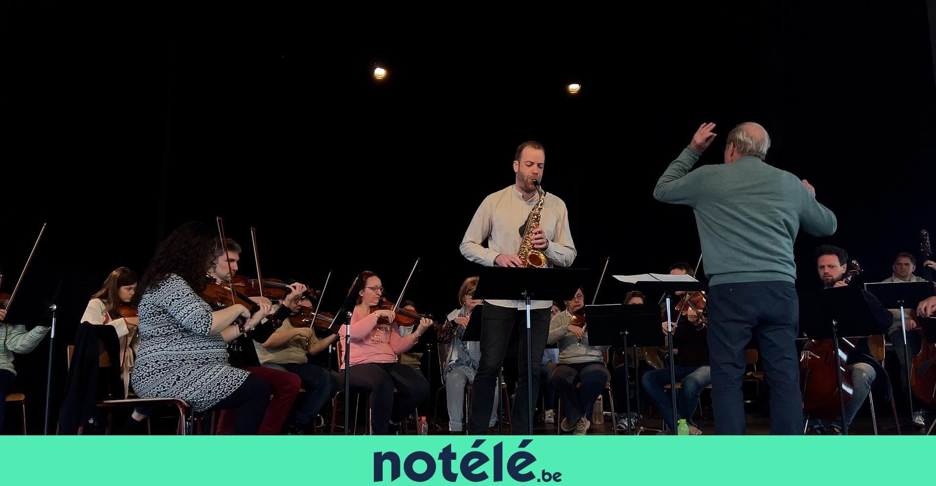 Tournai : accompagné par la Chapelle musicale, Simon Diricq interprète un morceau inédit