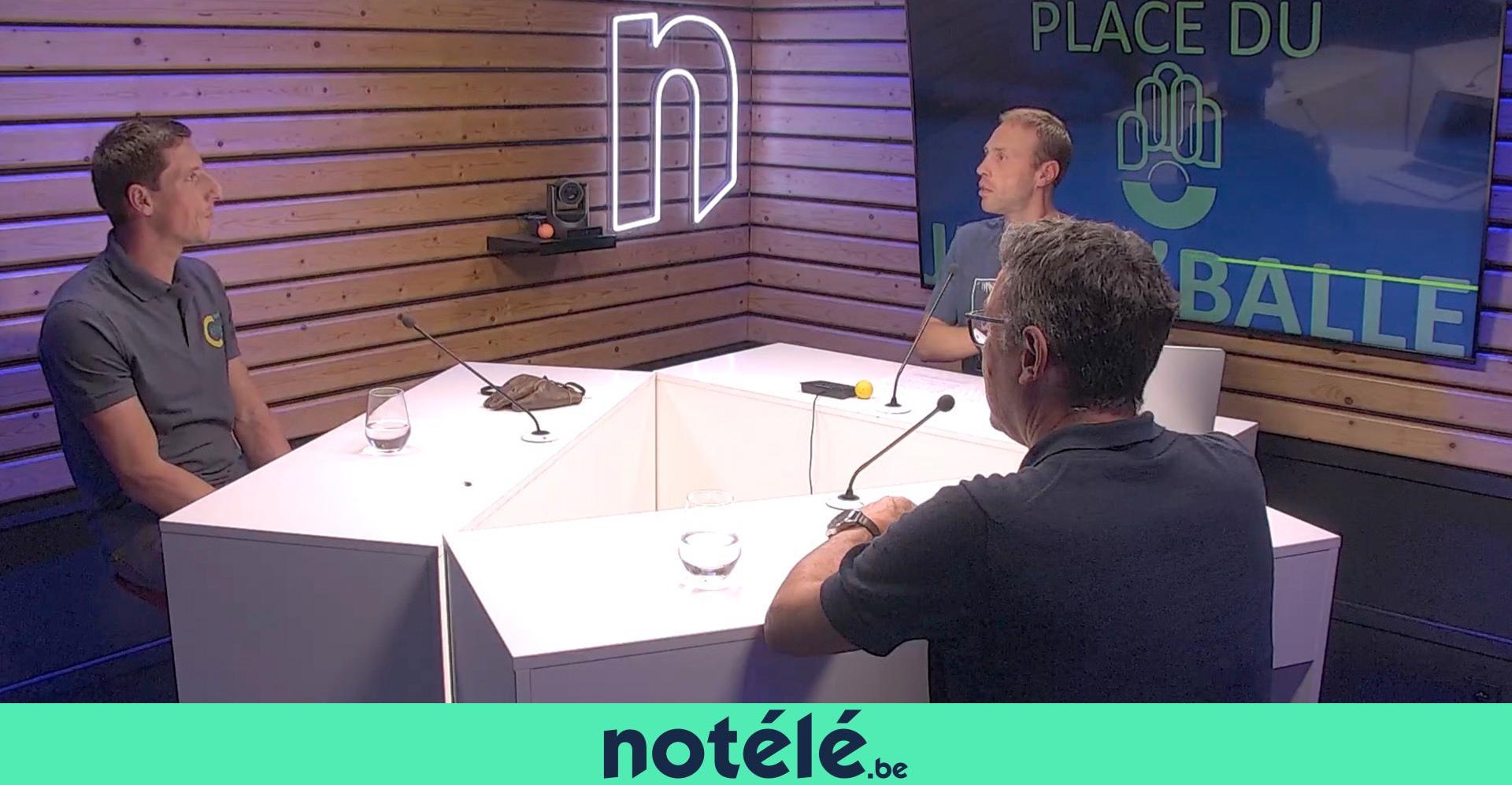 Place du jeu d'balle avec le sélectionneur fédéral Pierre Bronchart et ...