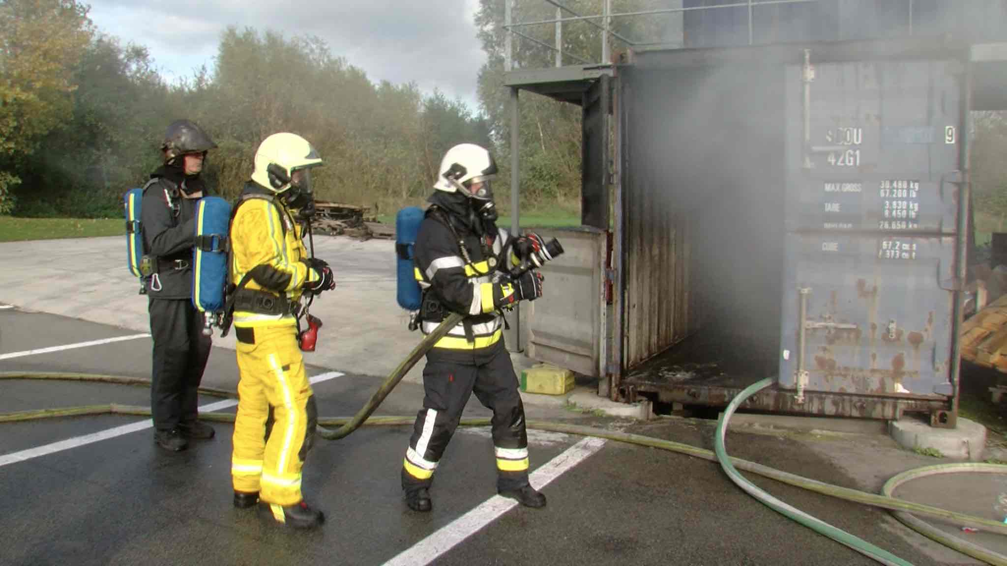 Dix nouveaux pompiers professionnels pour la zone de secours de ...