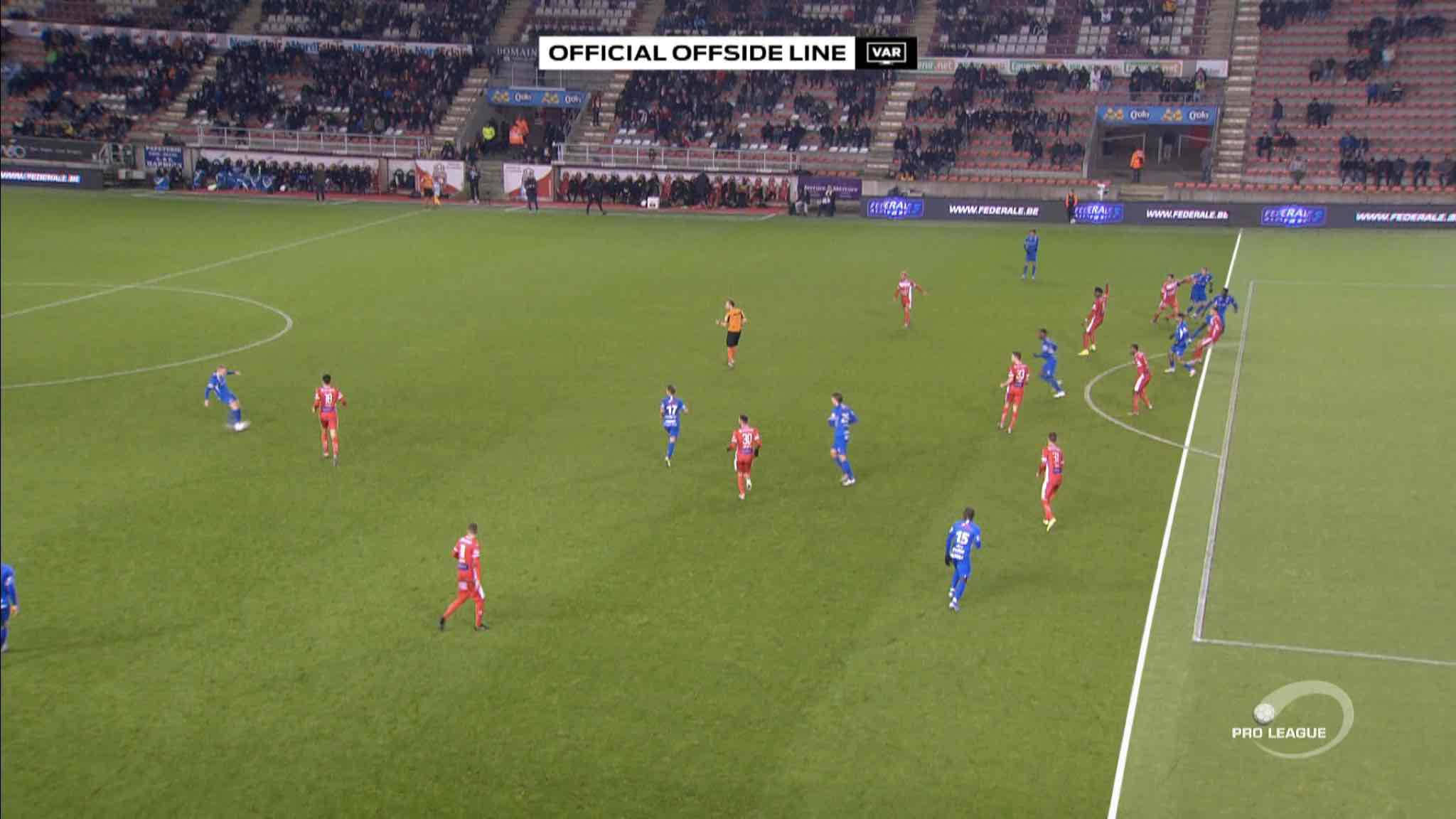 Football : L'Excel arrache un bon point face à Genk Football : L'Excel arrache un bon point face à Genk