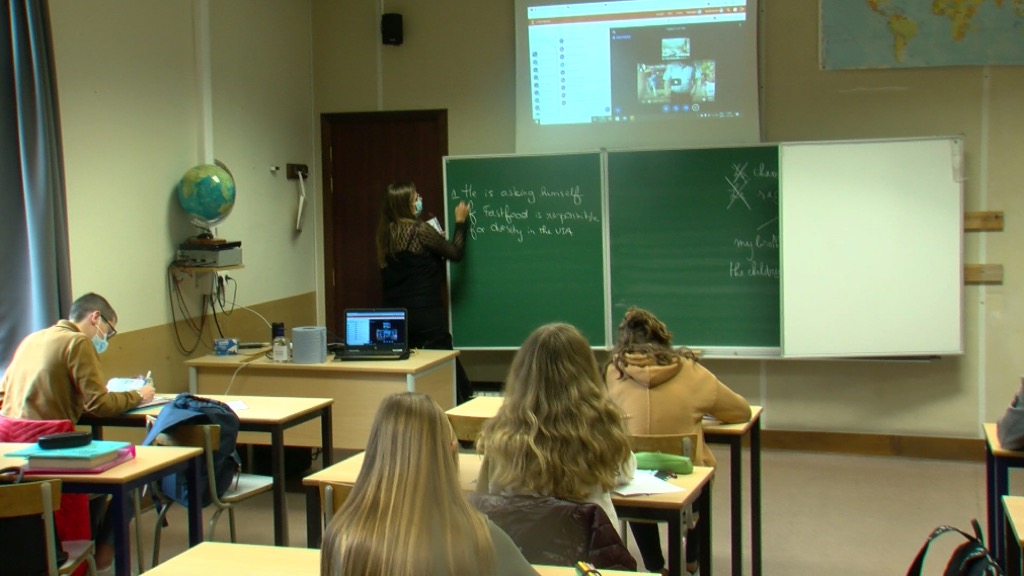 Code rouge : comment s'organisent les professeurs ? Exemple au Collège ... Code rouge : comment s'organisent les professeurs ? Exemple au Collège ...