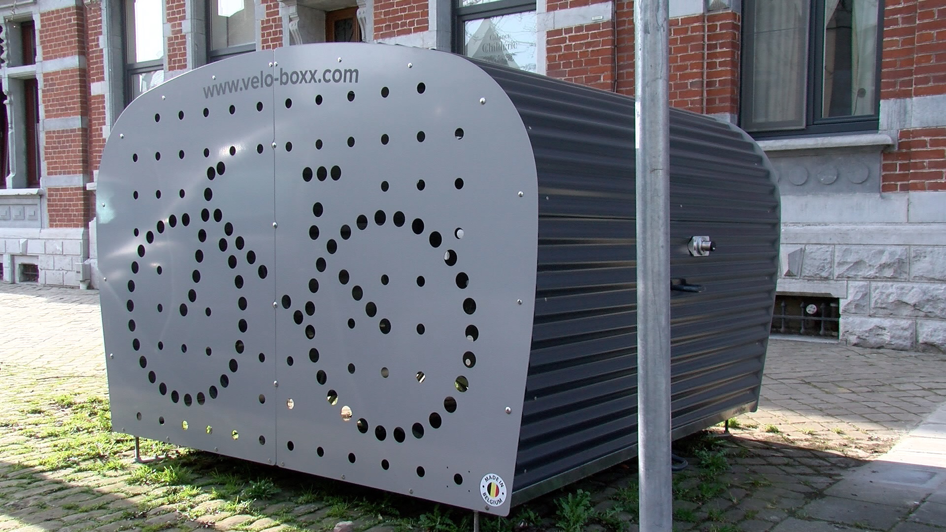 Les premiers vélobox sont accessibles à leurs locataires à Tournai