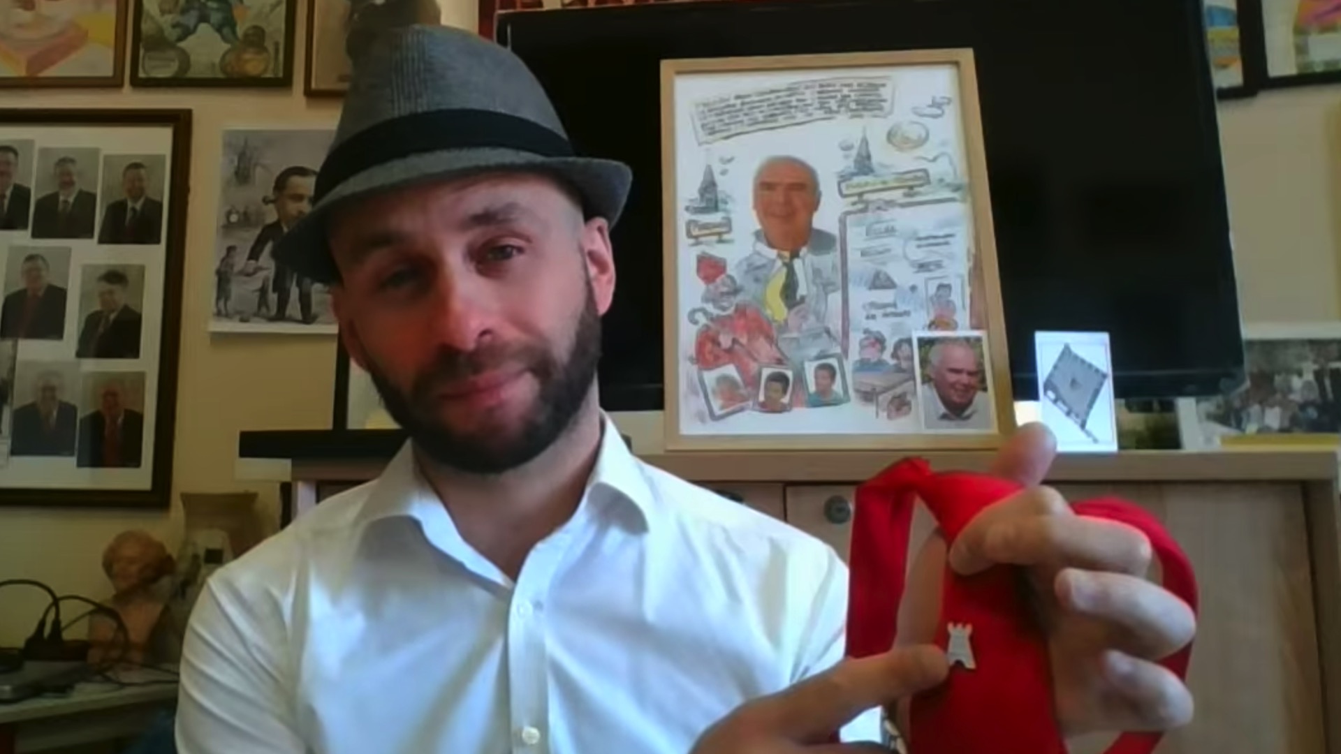 Cabaret wallon : l'hommage émouvant de Jonathan Delforge à Michel Derache